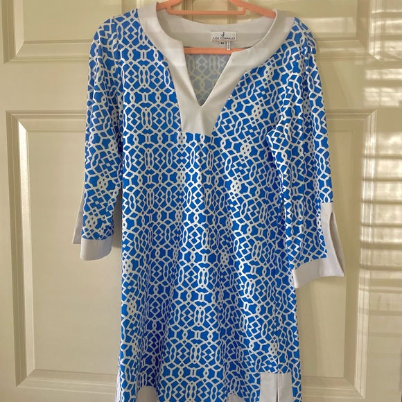 Jude Connally | Dresses | Jude Connally Geometric Blue And White Dress ...